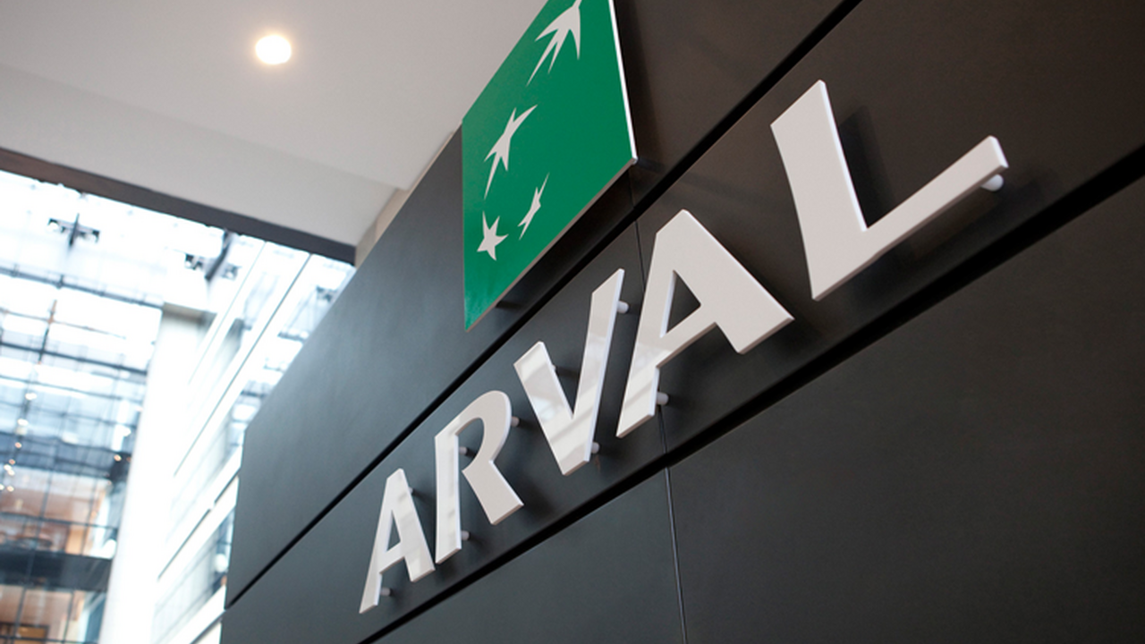 Leasing: Arval und Hyundai unterzeichnen White Label Partnerschaft ...